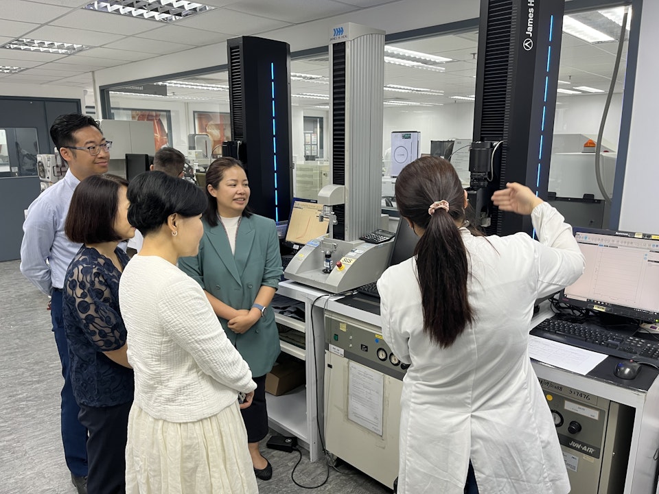 The Consumer Council visits the SGS Hong Kong laboratories | SGS Hong ...