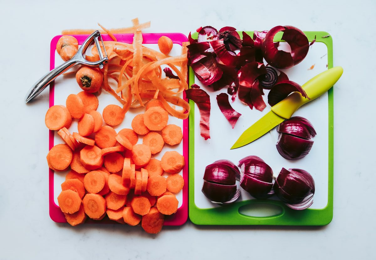 Ukraine Regulates Food Contact Plastics | SGS
