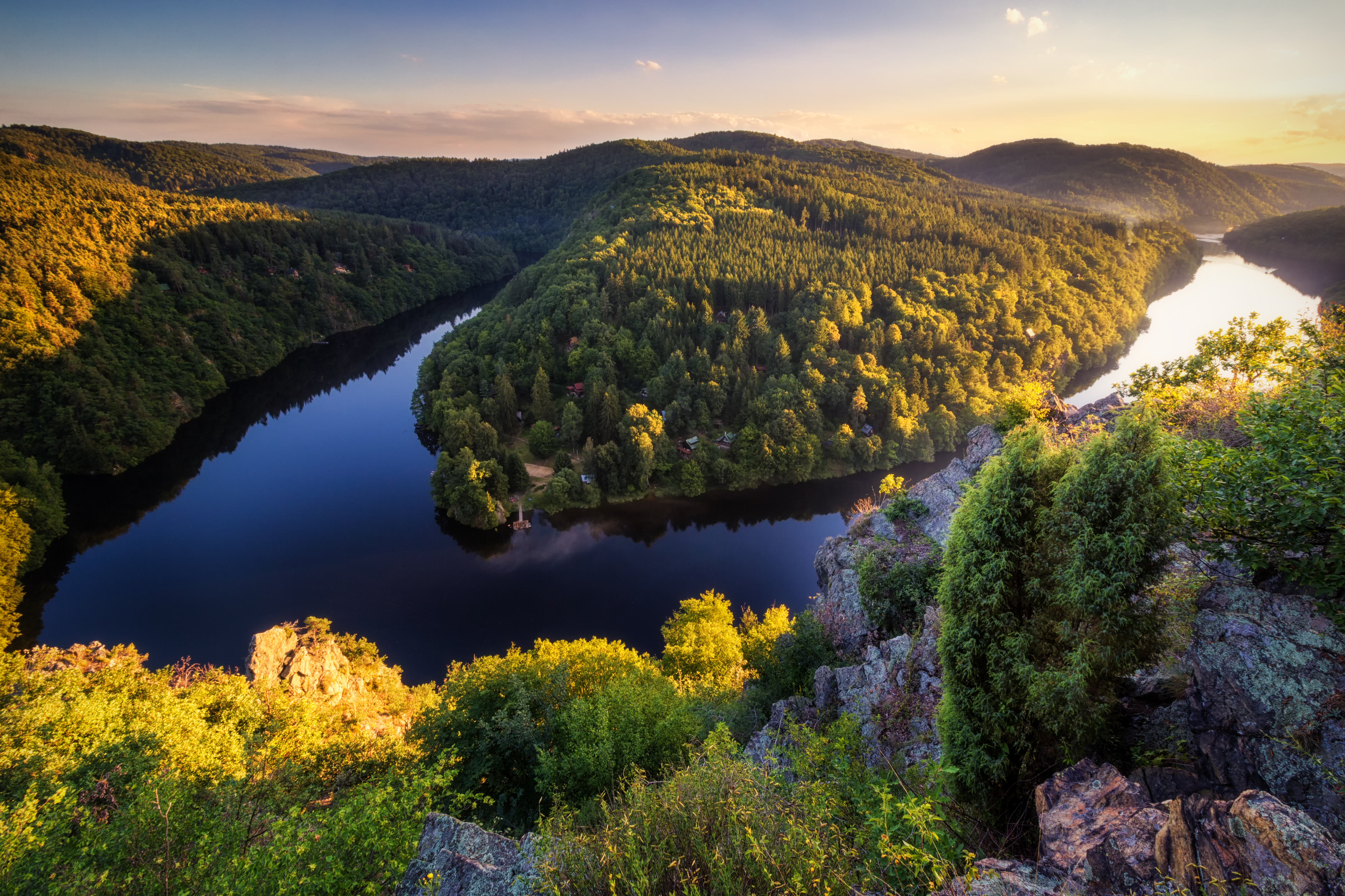 SGS Expands its Sustainability Expertise with the Acquisition of Aster Global | SGS